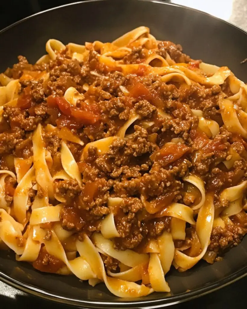 The AUTHENTIC and TRADITIONAL Bolognese Ragu with Tagliatelle